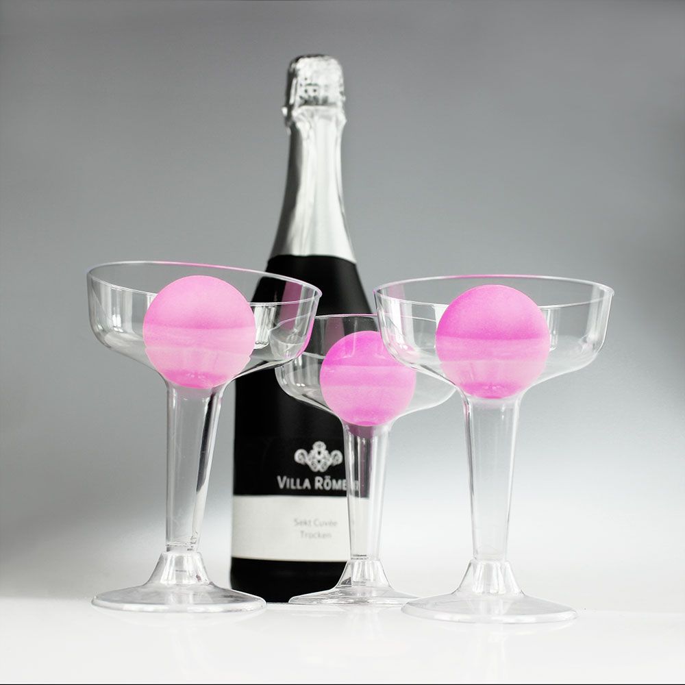 Bier Pong - Prosecco Edition, Mädels an die Front!